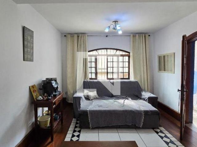 Casa à Venda Nova Petrópolis, 3 Quartos, 182 m² São Bernardo do Campo