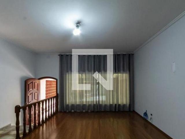 Casa à Venda Nova Petrópolis, 3 Quartos, 206 m² São Bernardo do Campo