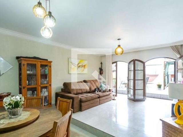 Casa à Venda Nova Petrópolis, 3 Quartos, 220 m2