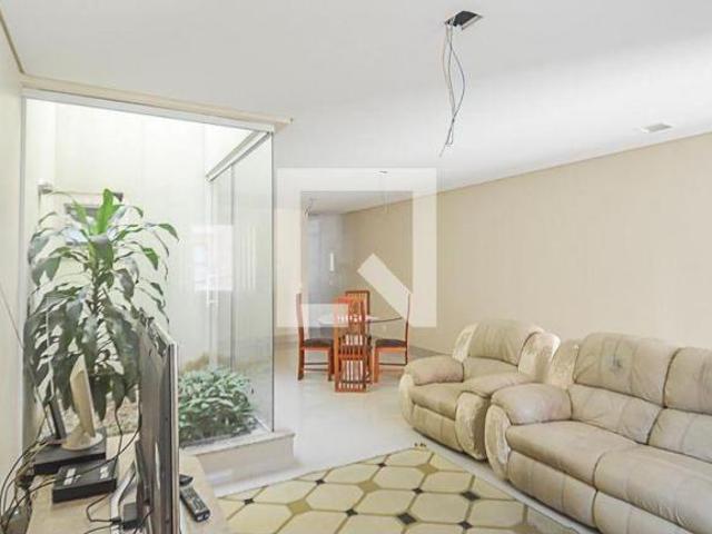 Casa à Venda Nova Petrópolis, 3 Quartos, 246 m² São Bernardo do Campo