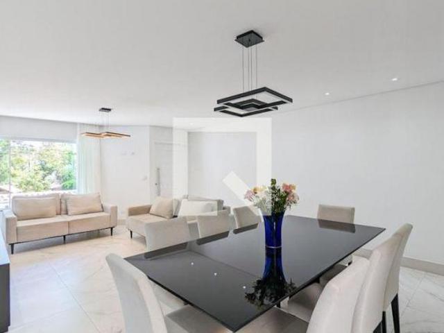 Casa à Venda Nova Petrópolis, 3 Quartos, 254 m² São Bernardo do Campo