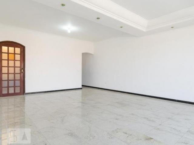 Casa à Venda Nova Petrópolis, 3 Quartos, 266 m2