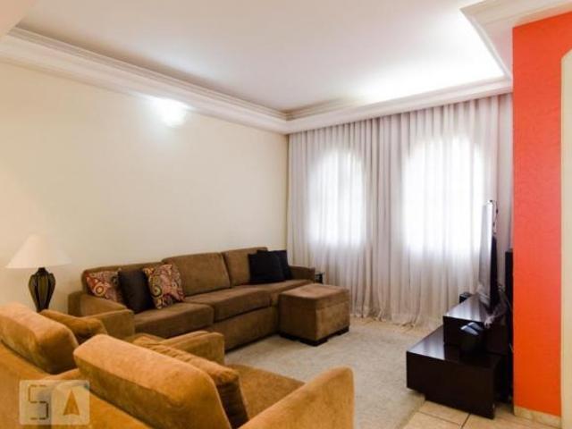 Casa à Venda Nova Petrópolis, 3 Quartos, 270 m² São Bernardo do Campo