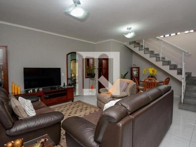 Casa à Venda Nova Petrópolis, 3 Quartos, 280 m² São Bernardo do Campo