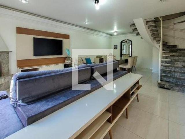 Casa à Venda Nova Petrópolis, 3 Quartos, 300 m² São Bernardo do Campo