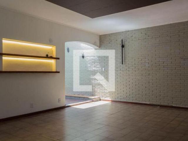 Casa à Venda Nova Petrópolis, 3 Quartos, 379 m² São Bernardo do Campo