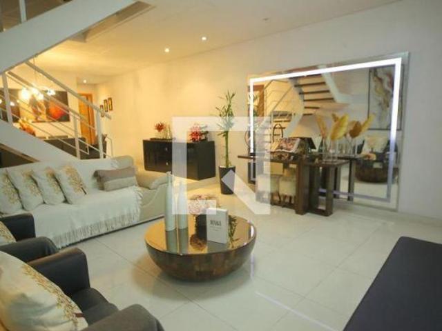 Casa à Venda Nova Petrópolis, 4 Quartos, 249 m² São Bernardo do Campo