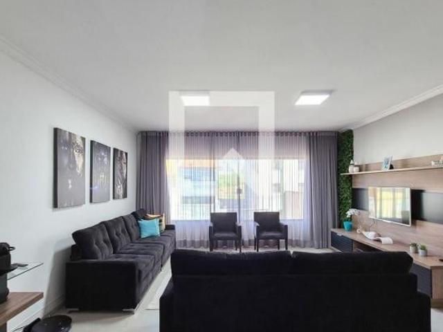 Casa à Venda Nova Petrópolis, 4 Quartos, 250 m2