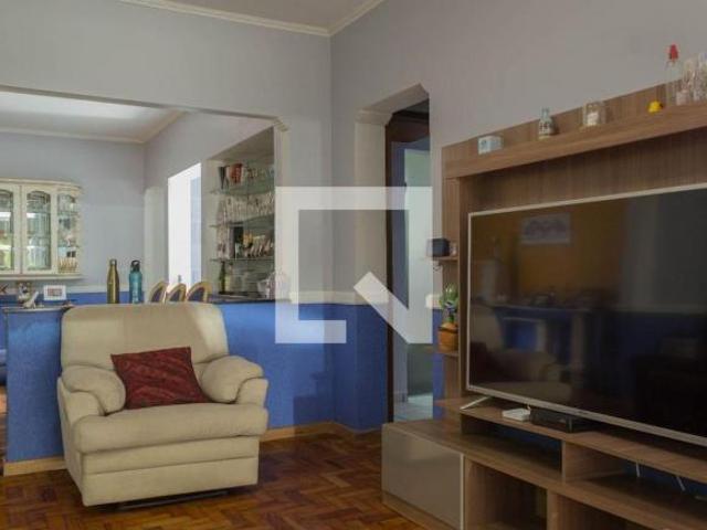 Casa à Venda Nova Petrópolis, 4 Quartos, 263 m2