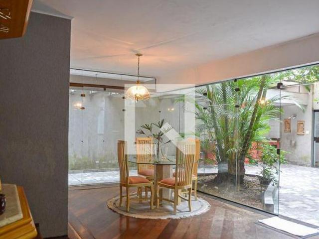 Casa à Venda Nova Petrópolis, 4 Quartos, 378 m² São Bernardo do Campo