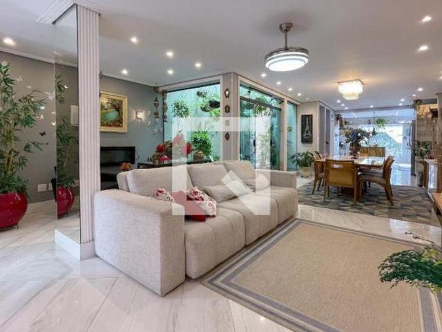 Casa à Venda Nova Petrópolis, 4 Quartos, 380 m2