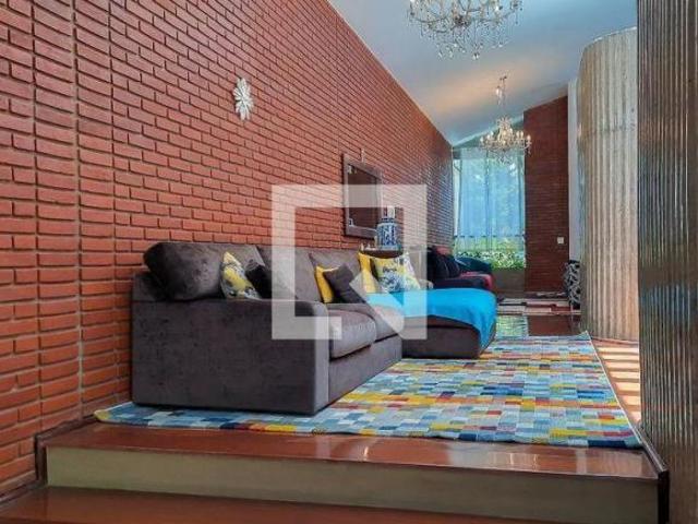 Casa à Venda Nova Petrópolis, 4 Quartos, 388 m² São Bernardo do Campo
