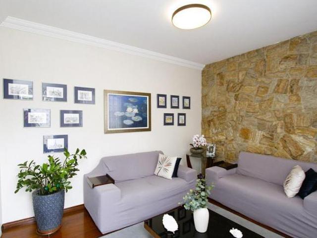 Casa à Venda Nova Suíssa, 3 Quartos, 220 m2