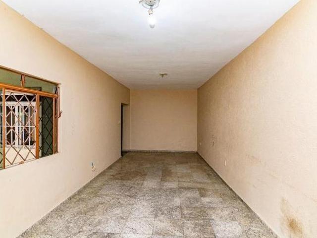 Casa à Venda Nova Suíssa, 3 Quartos, 300 m2