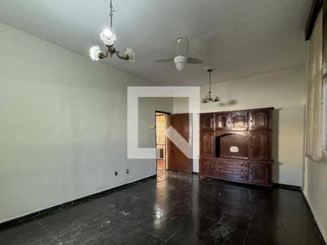Casa à Venda Nova Suíssa, 4 Quartos, 360 m² Belo Horizonte