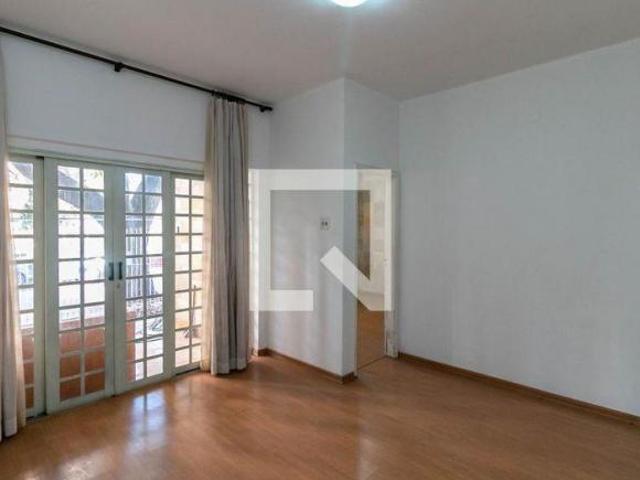 Casa à Venda Nova Suíssa, 4 Quartos, 567 m2