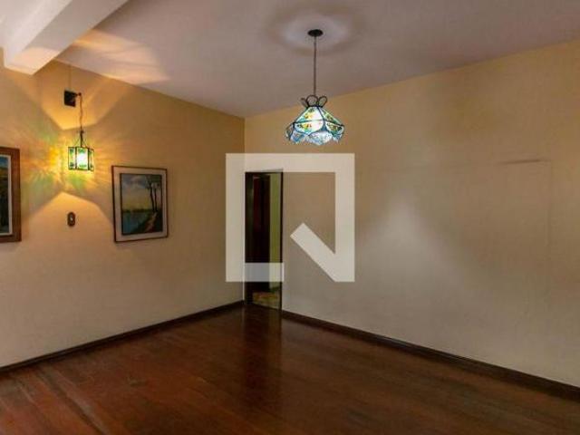 Casa à Venda Nova Suíssa, 8 Quartos, 386 m² Belo Horizonte