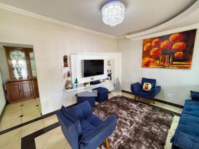 Casa à Venda Novo Eldorado, 4 Quartos, 200 m² Contagem