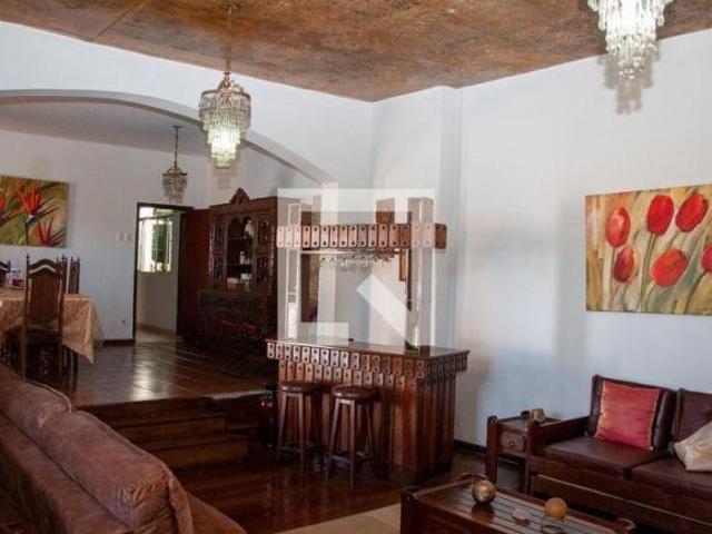 Casa à Venda Novo Eldorado, 3 Quartos, 250 m² Contagem