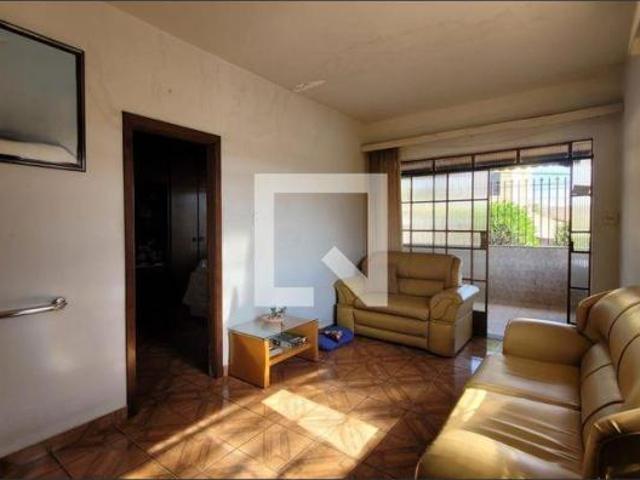 Casa à Venda Novo Glória, 5 Quartos, 280 m² Belo Horizonte