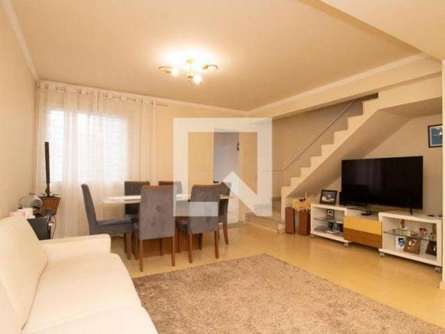 Casa à Venda Novo Mundo, 3 Quartos, 185 m² Curitiba
