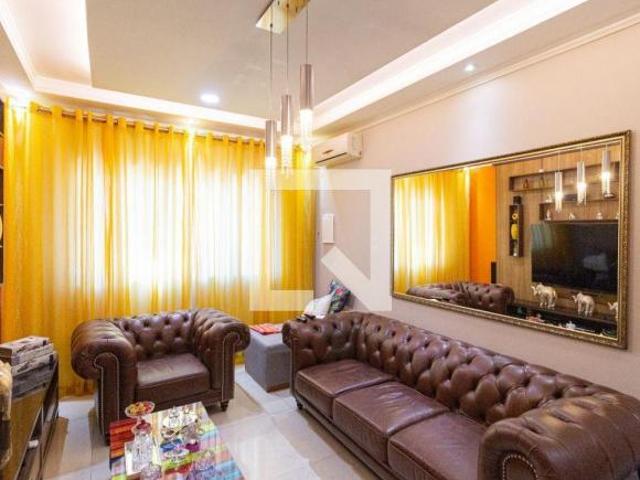 Casa à Venda Novo Osasco, 3 Quartos, 200 m2