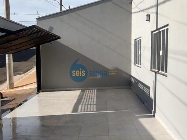 Casa à Venda no COHAB em Santa Bárbara d&apos Oeste | 3 Dorms, 1 Suíte, 86m²