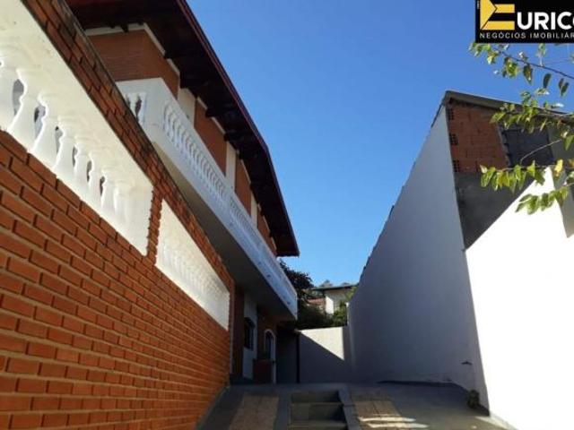 Casa à venda no COLINA DOS PINHEIROS em Valinhos/SP