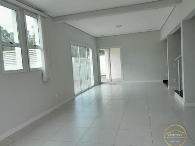 Casa à venda no Colinas do Sol