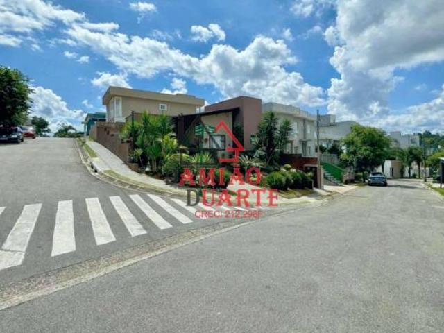 Casa a Venda no Cond. Terras de São Fernando TÉRREA, 2 dorm / 1 ste. 3 va