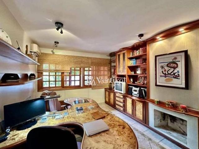 Casa à venda no Cond. Villa Vianna Granja Viana