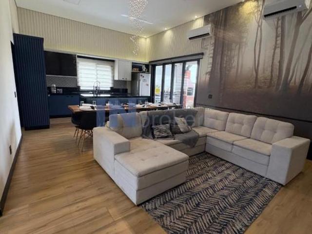 Casa a venda no Cond. Bella Vitta, em Jundiaí SP, 3 dorm. 1 suite, área gourmet, 4 vagas, planeja