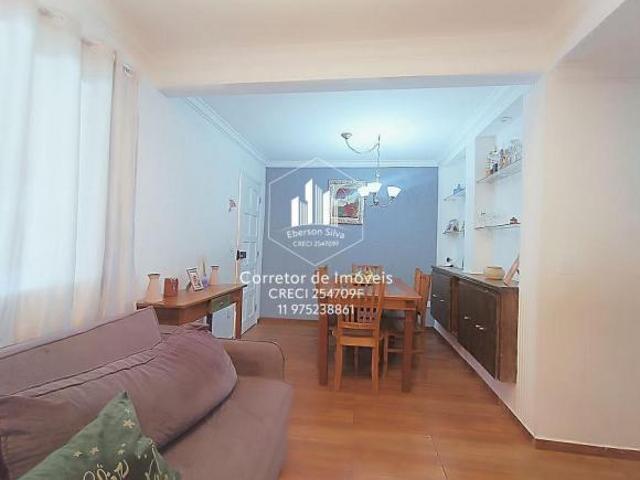 Casa à venda no Cond. R. das Graças I, no J. Petrópolis