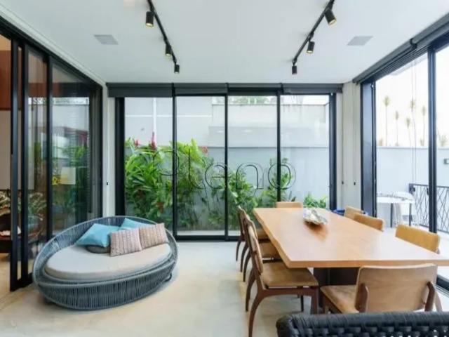 Casa à Venda no Condomínio Residencial Vila Romana em Valinhos, no bairro Jardim Jurema