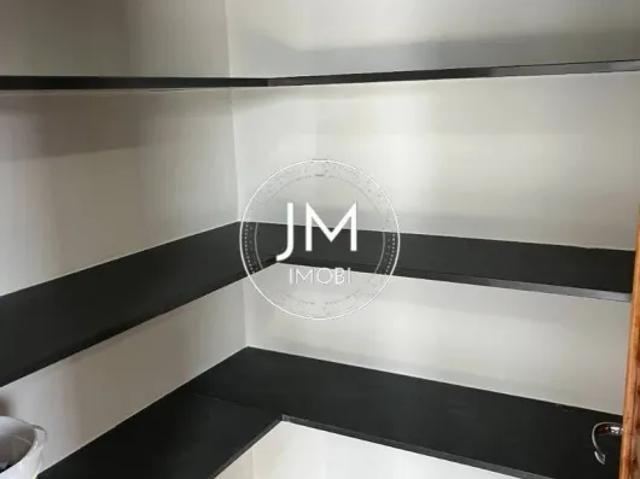 Casa a venda no condomínio Olívio Franceschini Hortolândia com 3 quartos sendo 1 suíte com closet e