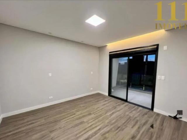 Casa a venda no condomínio Ouroville