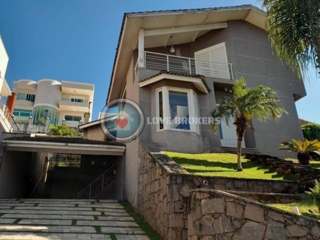 Casa à venda no Condomínio Hills III Arujá/SP