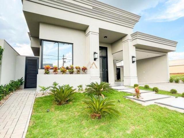 Casa à venda no condomínio Terra Vista, com 03 suítes, 221m²