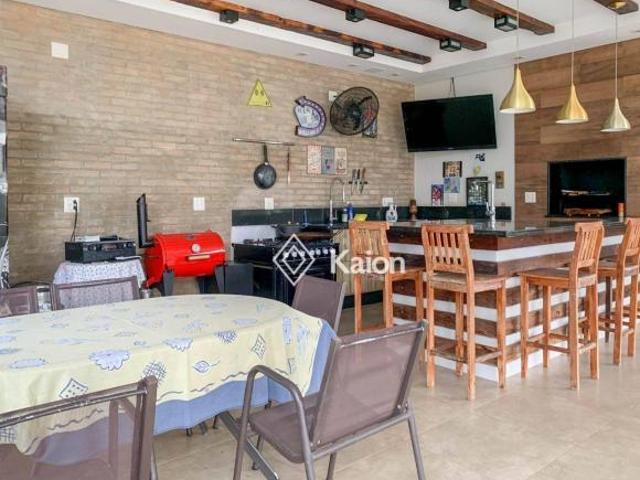 Casa à venda no Condomínio Terras de Mont Serrat em Salto/SP