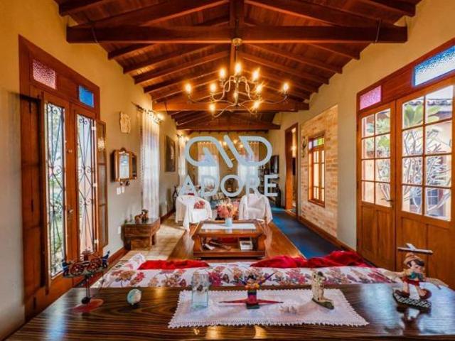 Casa á venda no Condomínio Terras de Mont Serrat Salto/SP