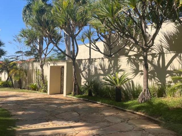 Casa à venda no Condomínio Terras de São José, com m² de construção e 2180m² de terreno