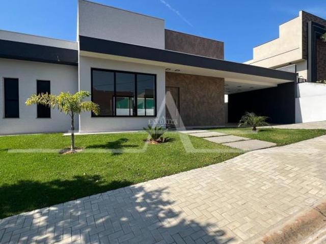 Casa à venda no Condomínio Terras de Santa Cruz