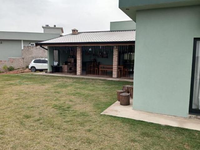 Casa a venda no Condomínio Terras de Santa Isabel Salto SP