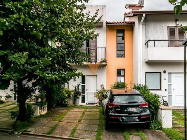Casa à Venda no Condomínio The Way Granja Viana 3 Dormitórios, Suíte e Escritório em Localização P