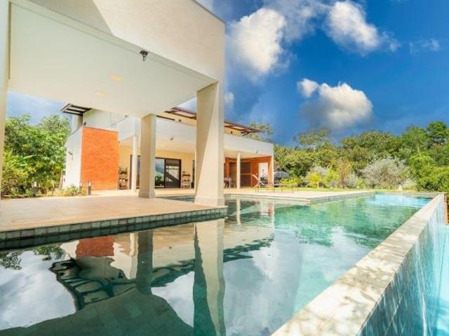 Casa à venda no condomínio vaga fogo Pirenópolis