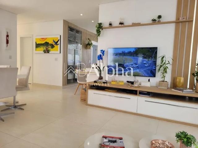 Casa a venda no Condomínio Valville 1 em Santana de Parnaíba SP