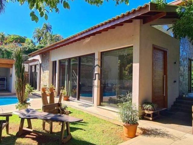 Casa à venda no Condomínio Vale da Santa Fé em Vinhedo