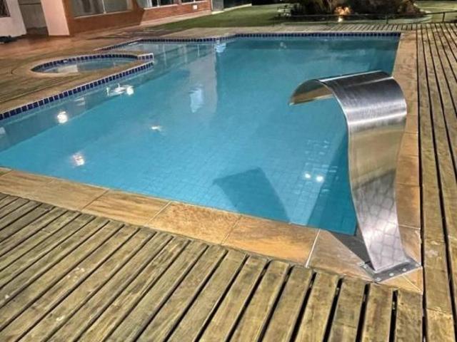 Casa a venda no Condomínio Vale da Santa Fé em Vinhedo