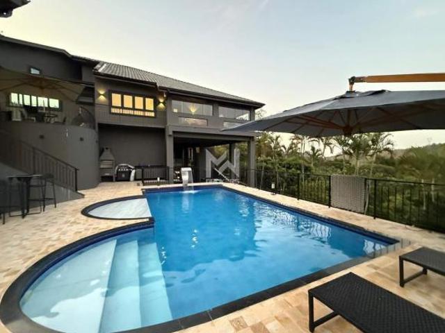 Casa à venda no Condomínio Vale da Santa Fé em Vinhedo SP
