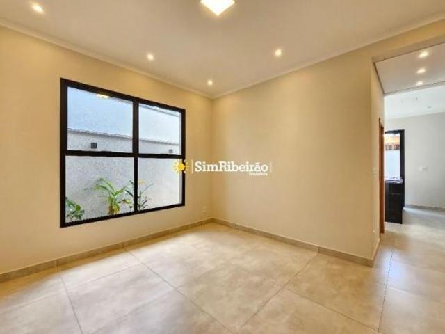 Casa a venda no condomínio Valência. Bairro Jardim Valência